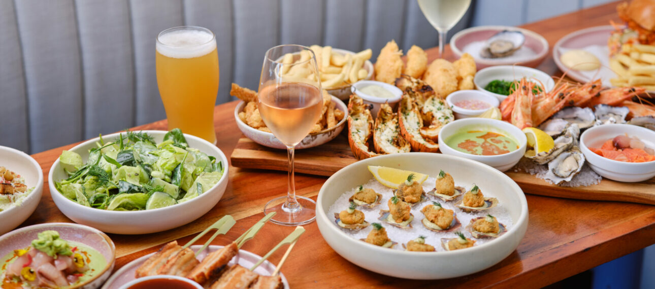 Eat & Drink at Scarborough Beach Bar - Grazing Delights & Cocktails